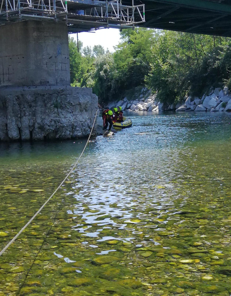 Morto annegato nel Ticino sotto il ponte di Galliate