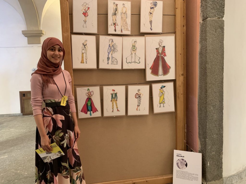 Studentessa moda Ipsia: quando i bozzetti diventano arte