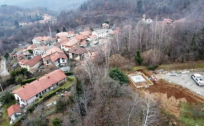 Valduggia lavori fermi alla maxi-antenna. Più di 800 firme contro l ...