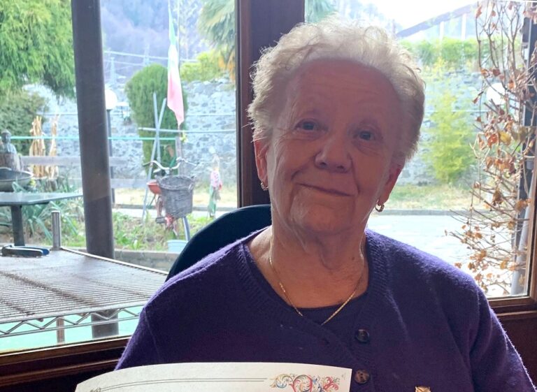 Varallo, il “dugo d’argento” assegnato a Maria Grazia Rastelli