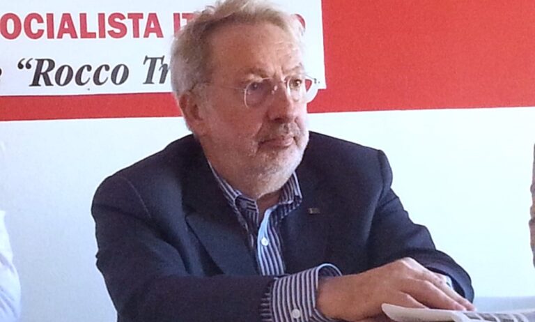 Precipita per 40 metri col trattore: morto ex senatore Enrico Buemi